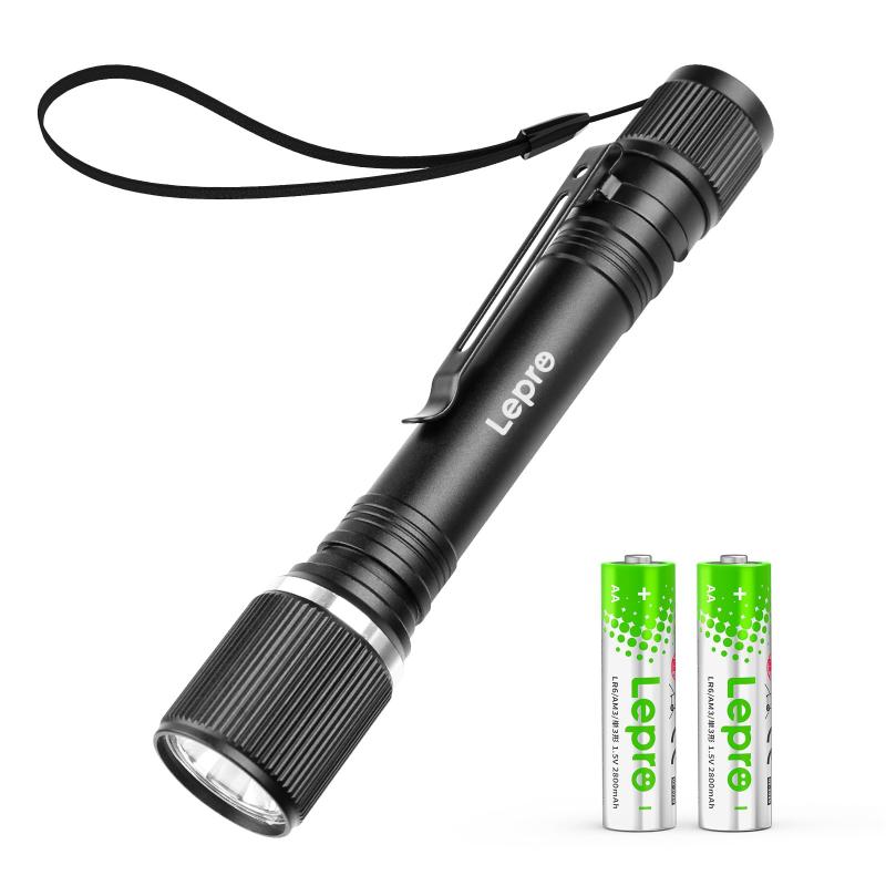 Lepro LED 懐中電灯 小型 【高輝度/明るさ300ルーメン/3段階調光/単三電池式/防水/アルミ合金製/高耐久】 携帯便利 作業 防災 ライト ハンディライト 2本単三電池対応 電池付属 家庭用 防犯 アウ