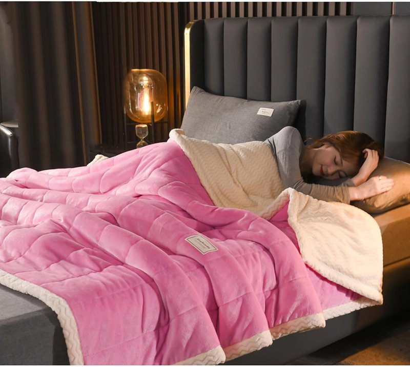 　　　 ◆◇◆売れている秘密◆◇◆ 【素材】フランネル【サイズ】1枚の毛布：120X200cm150X200cm180X200cm200X230cm◆ふわふわ暖かい◆良い縫製技術により超極細繊維がたっぷりと詰まっています。素晴らしい保温性と...