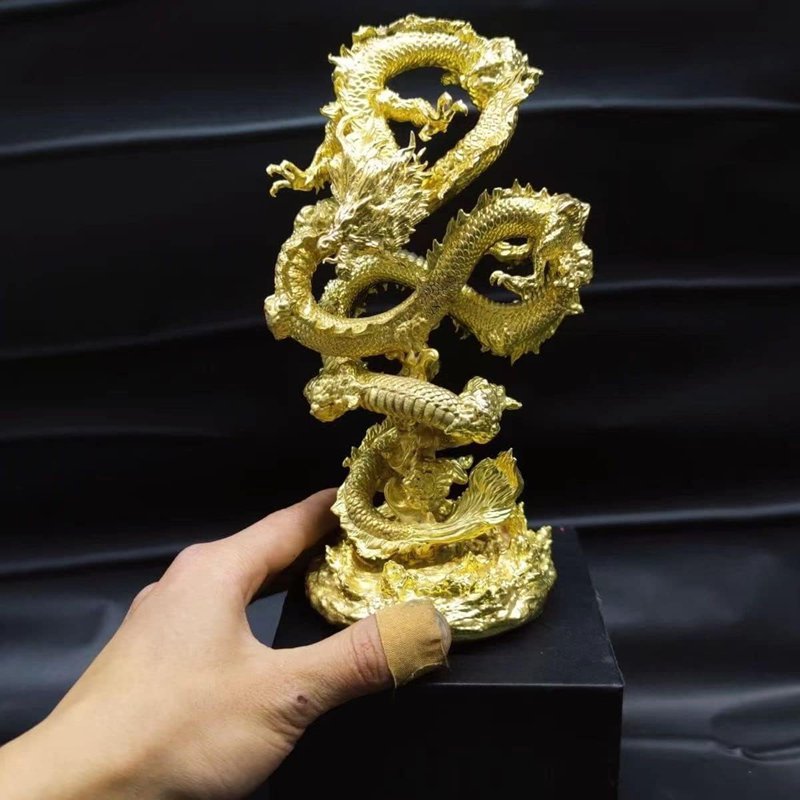 　　　 ◆◇◆売れている秘密◆◇◆ 龍は愛情運・財産運・出世運を呼び込む力で、開運に導いてくれます。 風水では、龍は究極の開運・幸運のシンボルとされており、全てのエネルギー（気）の源であると考えられています。 【材質】銅製、 【大きさ】高さ...