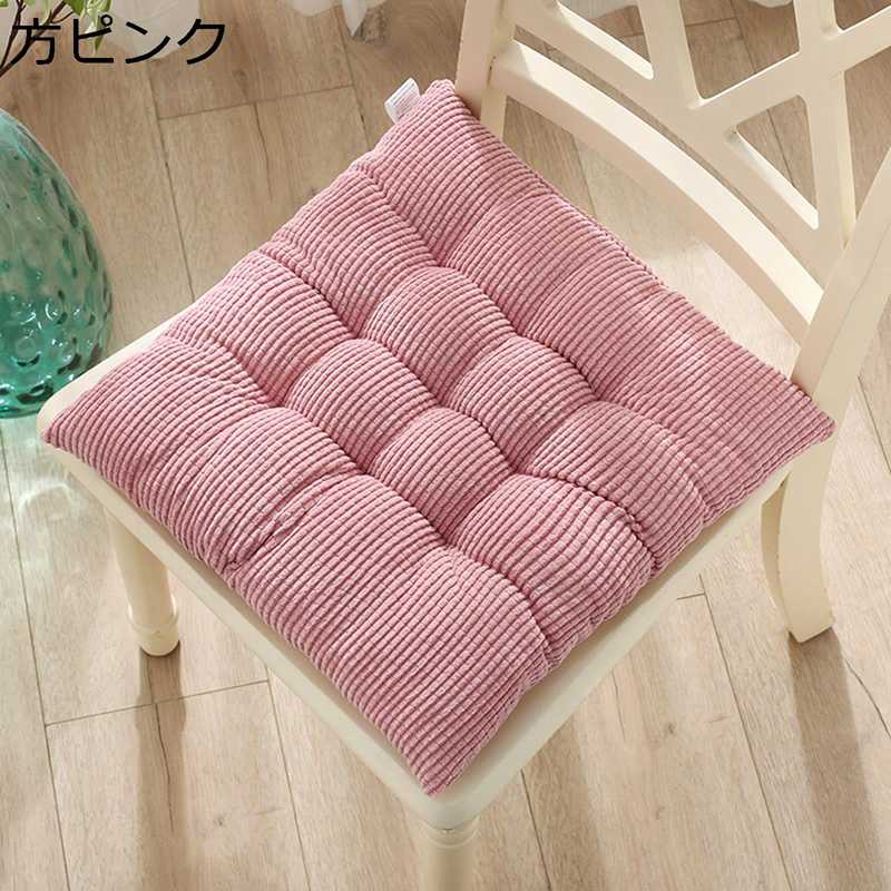 　　　 ◆◇◆人気の秘密◆◇◆ ダイニングチェアからオフィスチェア、屋外のラウンジチェアまで、フランネル・クッションは一貫したサポートを提供し、身体を最適に保護します。 多くの座るスペースを提供するだけでなく、使用時に座布団をより安定させま...