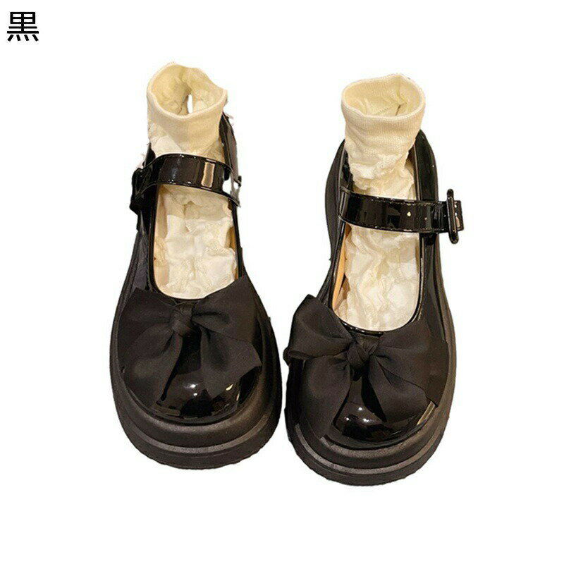 　　　 ◆◇◆人気の秘密◆◇◆ 【ローヒール】5cmローヒールなので、歩くのは楽ですが「つま先サポートクッション」が入っているので、更に履きやすく、痛くなりにくい仕様になっている所もうれしい！キレイ目コーデにもカジュアルにも振れて、履き回し...