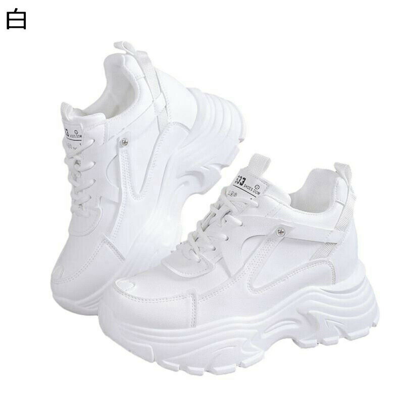 　　　 ◆◇◆人気の秘密◆◇◆ 【身長アップ】厚底ソール(約5cm)とインヒール(約2cm)によるボリューミーなフォルムが、約7cmの身長アップ効果と美脚効果を発揮します。 【上質なPUアッパー】アッパーは上質なPU生地を採用して、通気性が...