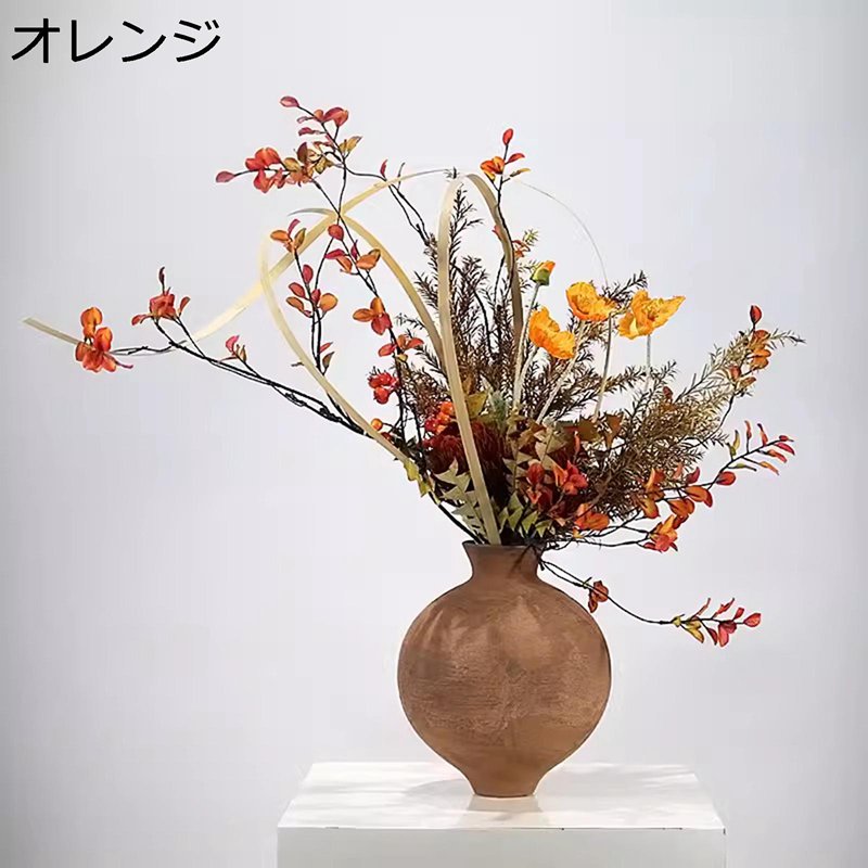 　　　 ◆◇◆人気の秘密◆◇◆ 【安心感＆お手入れやすい】植物アレルギーのある人、忙しいや植物に詳しくない人にとって、心配は一切ないし、安心してフェイクグリーンを楽しめます。ほこりが付着した場合は、湿らせた布で拭いてだけで長期間美しい姿を保...