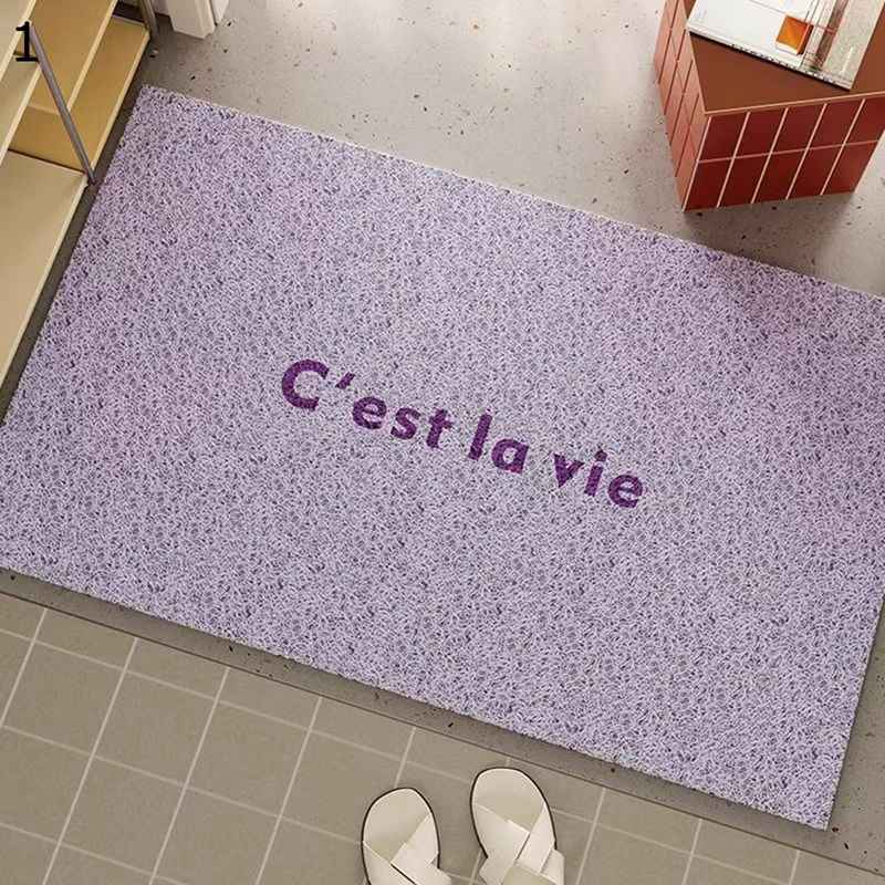 　　　 ◆◇◆人気の秘密◆◇◆ 【耐久・滑り止め】高品質なビニールを表面材質を採用し、頻?に踏むや擦りでも模様が変形にくい！ 【泥落とし効果】PVC 玄関マットは、表面が凹凸加工の立体設計で、靴底の泥や汚れをしっかり挟み込み除去できます。長...