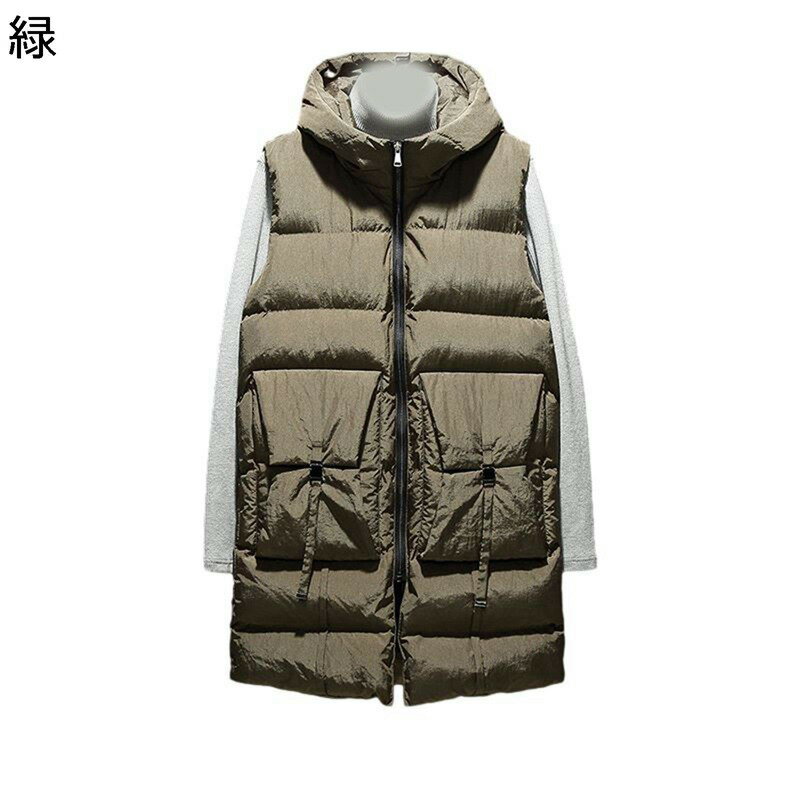 　　　 ◆◇◆人気の秘密◆◇◆ 【素材】表地にはポリエステル素材を採用。中にはたっぷりと中綿を入れることでボリューム感と暖かさをプラス。それでいて軽量なので、気軽に羽織ることができます。 【ロング丈の中綿ベスト】シアーな風合いがトレンド感あ...