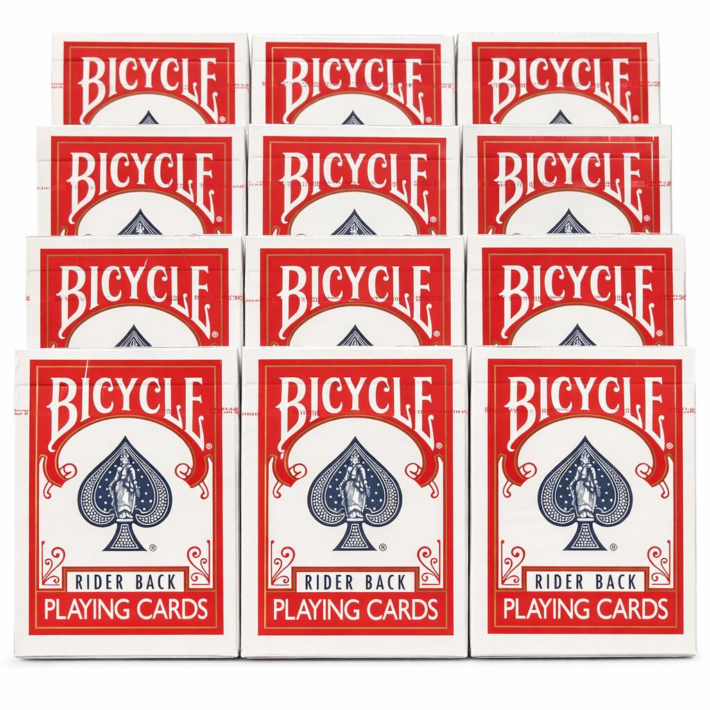 1ダース12個セットです。 2025年にバイシクルのケースのデザインが変更してしまいましたが、馴染みのあるスペードの柄のタイプです。