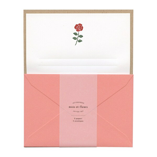 12か月それぞれの季節に咲くお花をモチーフにした「mois et fleurs/モワ・エ・フルール」シリーズのレターセットです。活版印刷ならではの凹凸やかすれなど、1つ1つ異なる風合いが楽しめます。罫線が無地のエンボス加工なので控えめで上品...