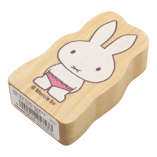 ミッフィーやその仲間たちがデザインされた、木製のラバースタンプです。ダイカット型で表面の印刷もカラフルなので、雑貨として飾ることもできます。素材・ホルダー:木製 ・印面:ラバー ・クッション:ウレタンサイズ：縦=55mm　横=35mm　厚さ...