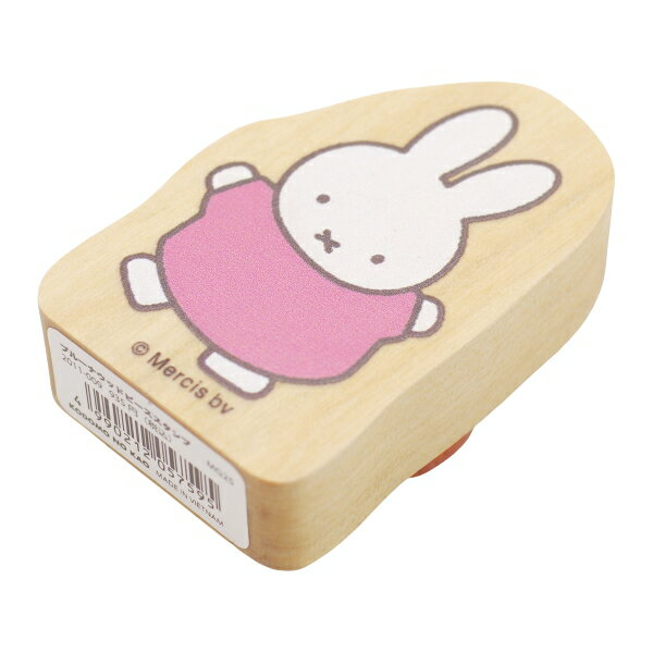 ミッフィーやその仲間たちがデザインされた、木製のラバースタンプです。ダイカット型で表面の印刷もカラフルなので、雑貨として飾ることもできます。素材・ホルダー:木製 ・印面:ラバー ・クッション:ウレタンサイズ：縦=60mm　横=40mm　厚さ...
