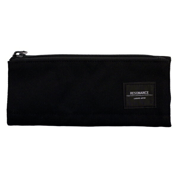 1200デニールのポリエステルを採用したエッセンシャルモデルのベンディペンケースです。三つ折りのペンケースで定規や芯ケースの収納ポケットを拡充搭載。ハイパフォーマンス&コストパフォーマンスを追求したベンディペンケースです。素材:ポリエステル...