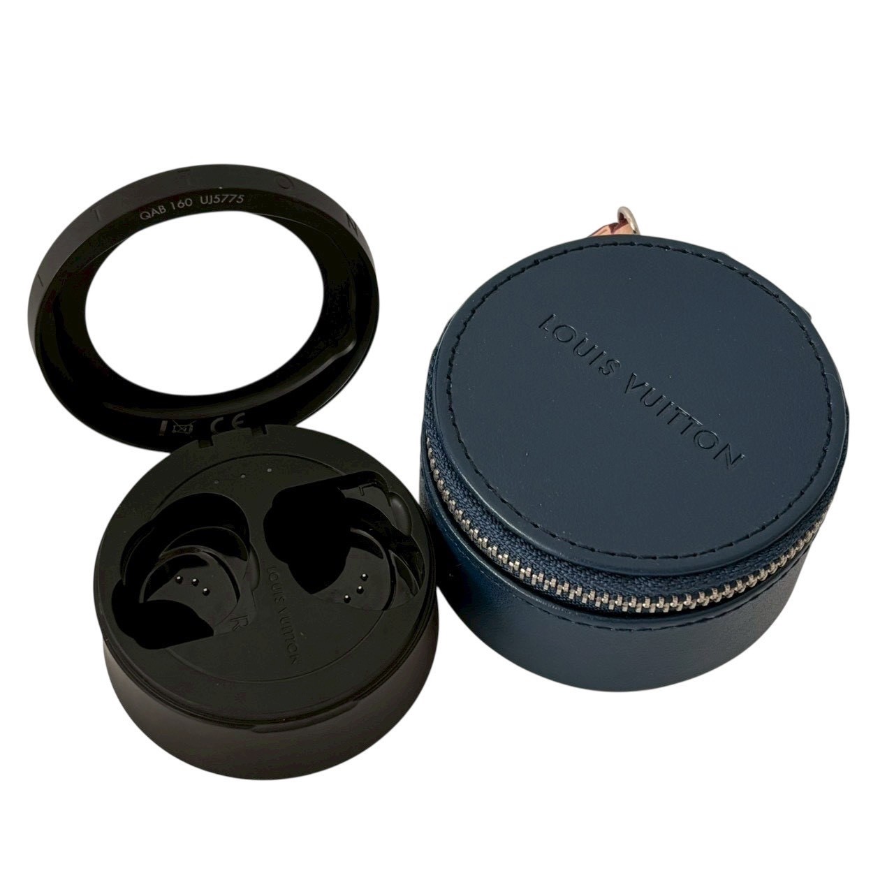 LOUIS VUITTON ルイヴィトン ホライゾン イヤホンケース ワイヤレスイヤホンケース モノグラム ブラック グリーン　メンズファッション　財布　マネークリップ ■商品情報■ ●タイトル　LOUIS VUITTON ルイヴィトン ホ...