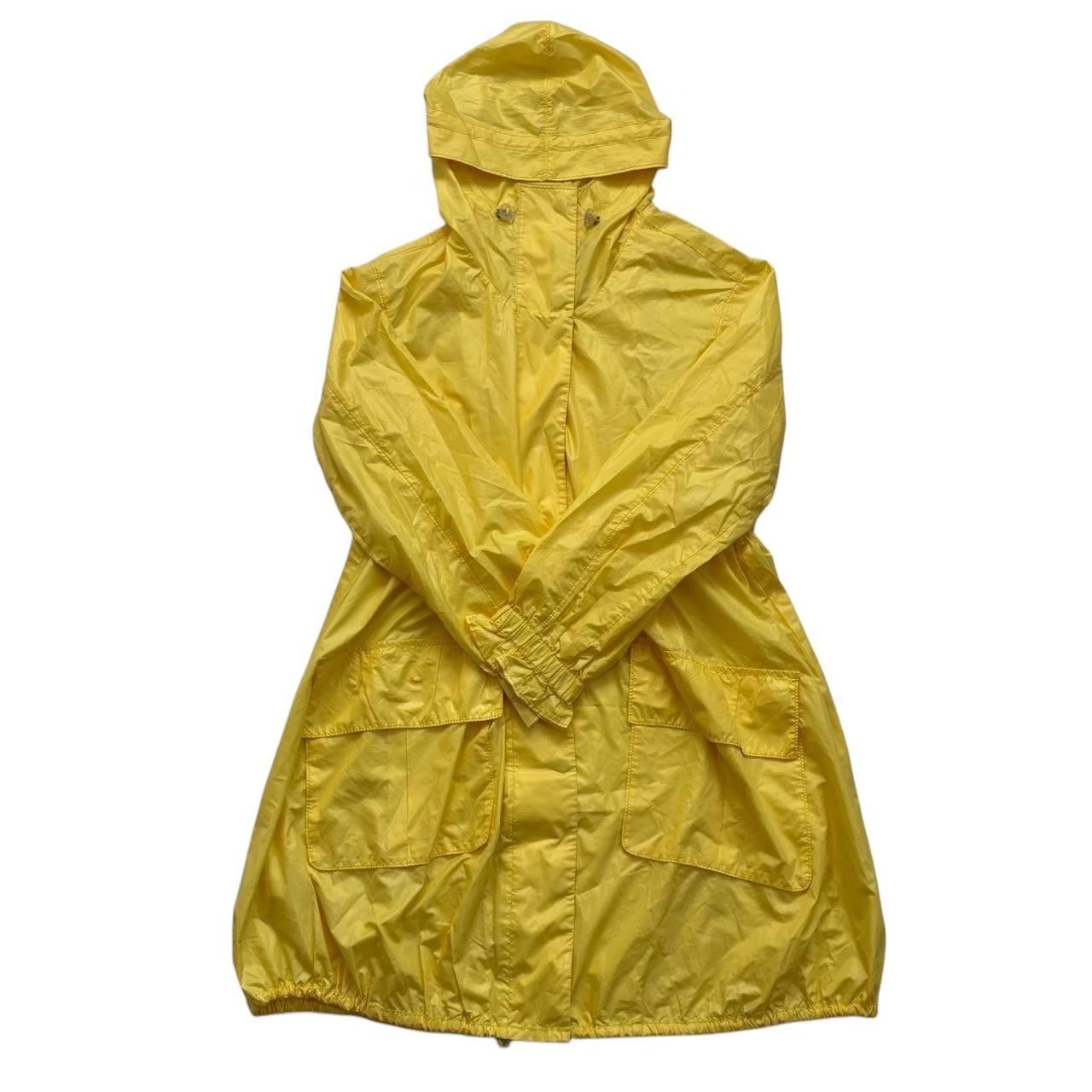 ARMANI EXCHANGE アルマーニ エクスチェンジ レインコート 黄 イエロー レイン カッパ 帽子 雨具 雨 おしゃれ フリル レディース XSサイズ ■商品情報■ ●タイトル　ARMANI EXCHANGE アルマーニ エクスチ...