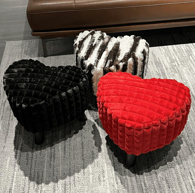 20%OFFクーポン ブークレ スツール おしゃれ 北欧 オットマン ハート型 韓国 インテリア ホテルライク ジャパンディ 椅子 チェア チェアー 玄関 キッチン リビング 白 ブラック レッド ゼブラ柄 カフェ 高さ 30cm モダン ...