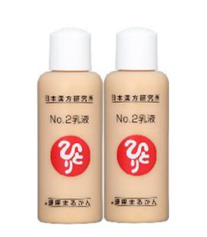 ホワイトパール配合でお肌の色つやをコントロール。 成分 水、スクワラン、BG、ペンチレングリコール、ステアリン酸PEG−10、ラウロイルグルタミン酸ジ （コレステリル/オクチルドデシル）、トリオクタノイン、オニイチゴ根エキス、ゴレンシ葉エキ...