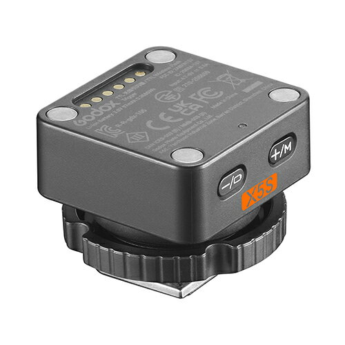 iT32 のためのホットシューを兼ねた TTL 対応ワイヤレストリガー（送信機) 「X5」は 、「iT32」 のためのホットシューを兼ねた、 TTL 対応ワイヤレストリガー （送信機) です。 キヤノン、ニコン、ソニー、富士フイルム、 OM...