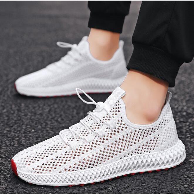 スニーカー 黒 白 メンズ メッシュ 厚底 夏 白スニーカー ランニング 靴 軽量 ランニングシューズ 通気 父の日素材：アッパー：メッシュソール：ゴム底※商品ごとに個体差があり若干誤差が出る場合もございますので予めご了承くださいませ。※撮...