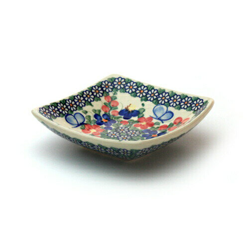 料理をカッコよく盛り付けるならこれ！ 製造元での名称は「Toffi mini bowl」。タフィーボウル(V161)のミニサイズです。丸いボウルとは一味違った器として、楽しくご利用いただけます。サラダや和え物、中華や煮物などの銘々の取り皿と...