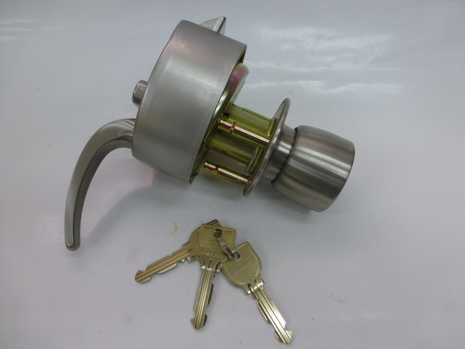 公団に多いです33〜36mm　外開き