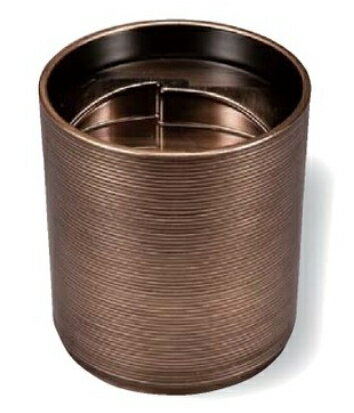 耐熱ABS 式部箸洗椀は、福井クラフトが提供する高品質な箸洗い用の椀です。 この製品は耐熱性に優れたABS樹脂を使用しており、熱いお湯でも安心して使用できます。 容量は150ccで、軽量な68gのため扱いやすく、日常使いに最適です。 食卓に...