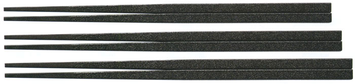 品　名PBT樹脂塗箸/越前角箸/黒乾漆22.5cm材　質ポリブチレンテレフタレートサイズ(mm)225mm×7mm×7mm耐熱温度200度電子レンジ・洗浄機・消毒保管庫対応メーカー福井クラフト備　考.[ お箸 越前箸 越前 箸 ]. 【福井...