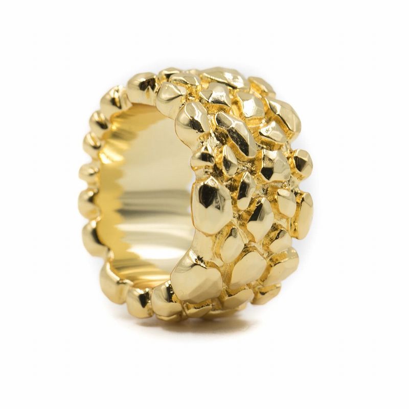 ニュージャージーのスニーカーブティック「THE SNEAKER STUDIO」が展開するオリジナル・ジュエリーブランド 【GOLDEN GILT(ゴールデン・ギルト)】から、【NUGGET】リングが入荷です。 ステンレススティールにメッキ加...