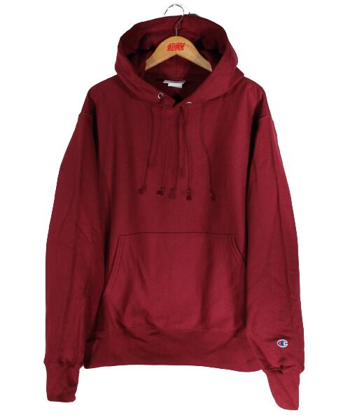 【CHAMPION(チャンピオン)】USラインから、説明不要の名作【REVERSE WEAVE(リバースウィーブ)】のプルオーバー・スウェットフーディーが入荷です。 洗濯による縦方向の縮みを軽減する為、生地の編み目(WEAVE)を逆(REV...