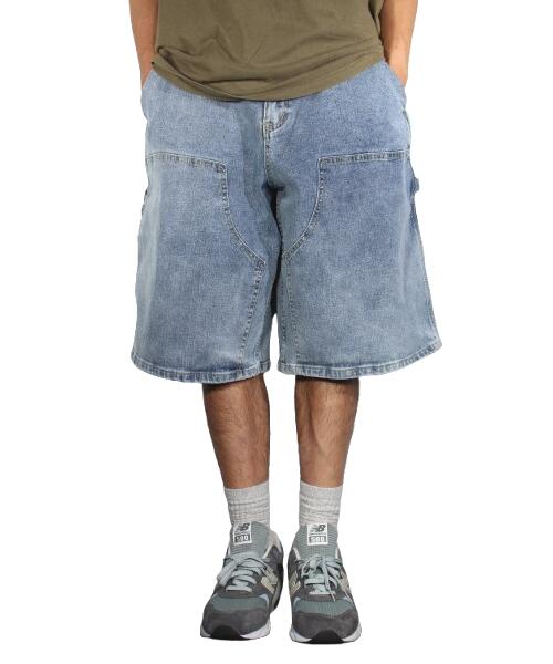 LA発の定番ボディ・ブランド【PRO CLUB(プロクラブ)】から、デニム素材のダブルニーショーツが入荷です。 太過ぎず、細過ぎず、長過ぎず、短過ぎず、絶妙なシルエットで使い勝手良い一本。 モデルは身長165cmの標準体型でW32サイズを着...