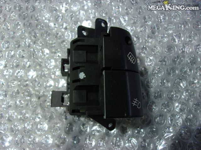 状態詳細 割れ、欠けは無さそうです。 弊社では動作未確認です。 商品は中古品の為、キズ、除去しきれていない汚れ、相応の使用感などあります。 個人的な主観となりますので、必ず画像にてご判断をお願いします。 状態につきましては見落とし、記載漏れ...