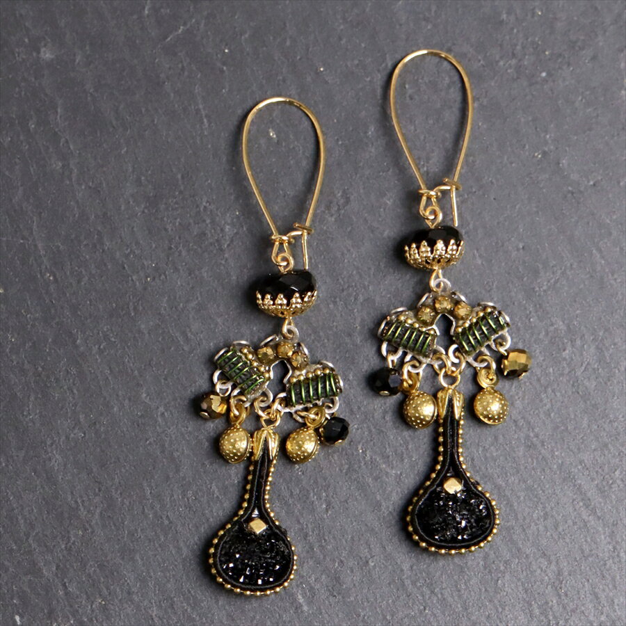 ⇒アヤラバータグ：#Gilded Black&nbsp;&nbsp;&nbsp;&nbsp;アヤラ・バー　ピアス　ヒップコレクション Gilded Black　ゴールド＆ブラック品　番ay02-h2310サイズ長さ7(4.5)cm材　質真鍮...
