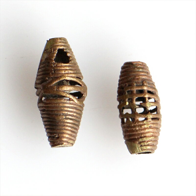 ビーズパーツへローマンガラス風ビーズ目玉のお守りナザルボンジュウミルフィオリ・ベネチアンペンダントナザルボンジュウ・ペンダントヘッドインドのガラスビーズアフリカ・トレードビーズアンティーク・オールドビーズ天然石ビーズトルキスタン・シルバータ...