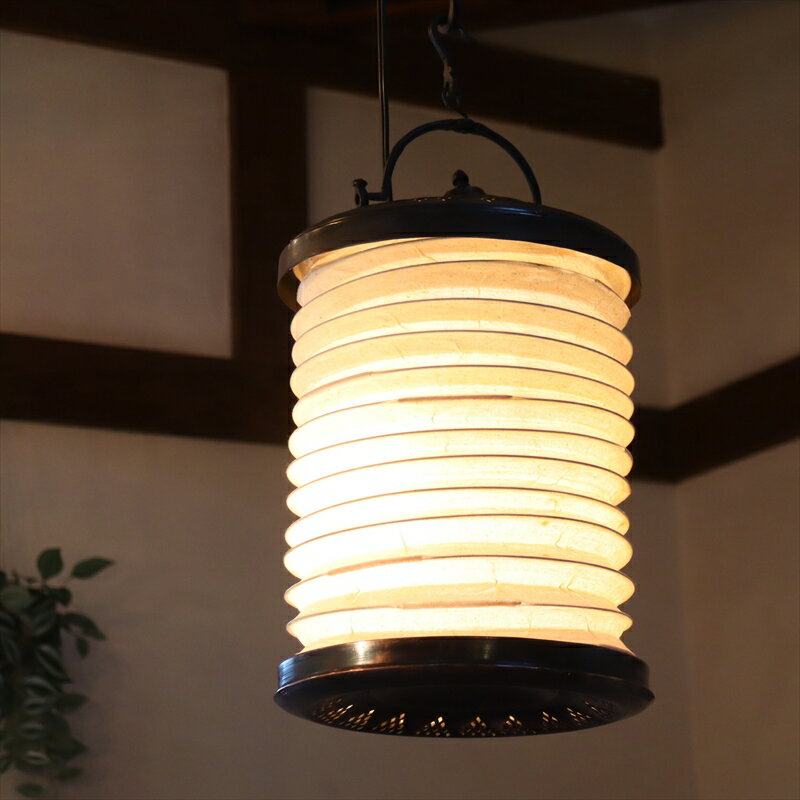 商品詳細商品番号lpa068サイズ直径：約21cm本体の高さ：約33cmフックを含めた高さ：約43cm重量約0.6kg素材真鍮・布制　作トルコお問い合わせ商品について、わかりづらい点がございましたら、ご遠慮なくお問い合わせください。お電話口...