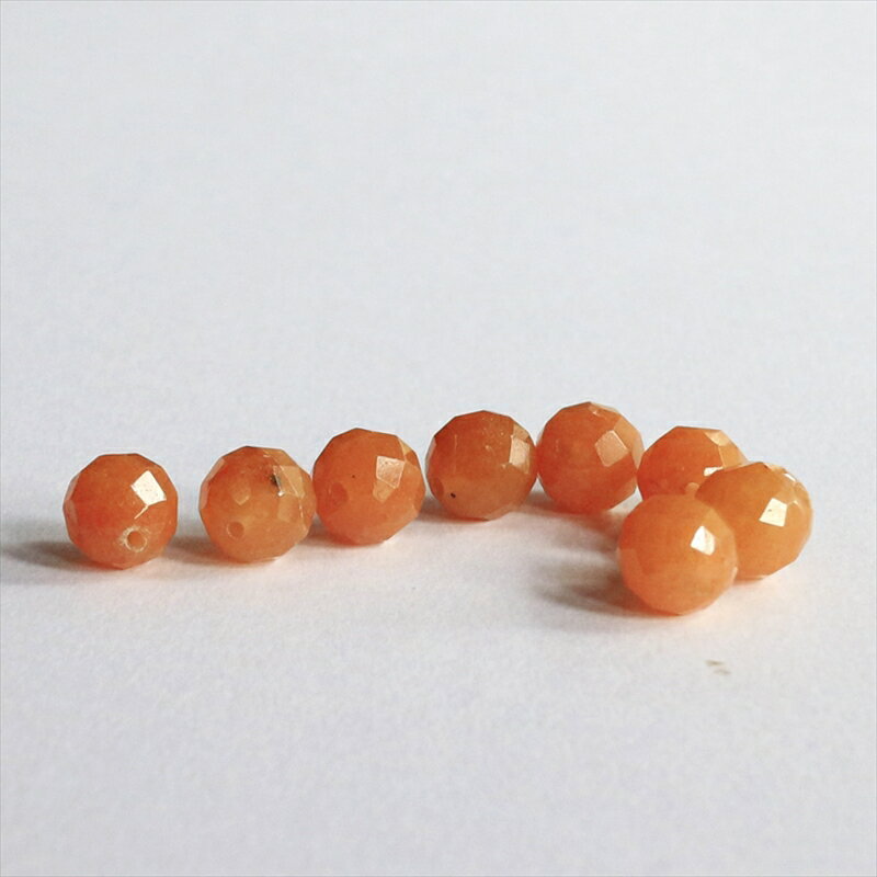 カーネリアン 天然石ビーズ　8粒品　番acz284kサイズ1xcm / 穴の径：0.1cm材　質天然石/カーネリアンワイヤーが通る程度の細い穴があいています。表記サイズはおよその粒のサイズです。写真の現品をお届けします。蔵出し2023, ビ...