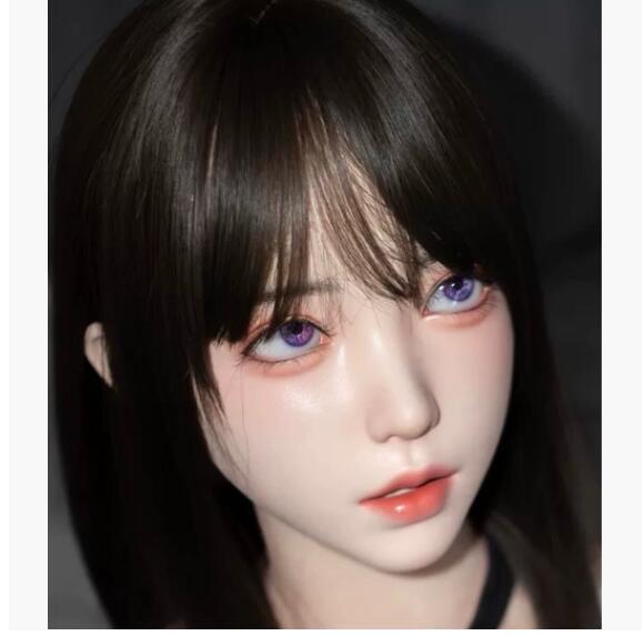 軟質シリコンヘッド 口可動タイプ ドールヘッド単品です。 【推奨適合ボディ】 100cm〜168cm お勧め対応サイズ とてもリアルな造形で、メイクも精巧に施されています。 ヘアはウィッグ式、眉毛は植毛になります。 【商品仕様】 ・口部：開...
