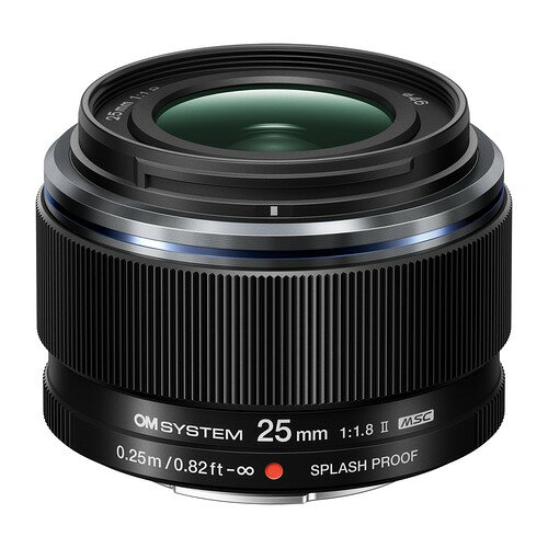 OMデジタルソリューションズ 25mm F1.8 II 交換レンズ OM SYSTEM ブラック発売日：2025年3月1日●見たままの自然な画角を生かした高い描写性能を備えた標準単焦点レンズ・高い描写性能と小型化の両立2 枚の非球面レンズを...