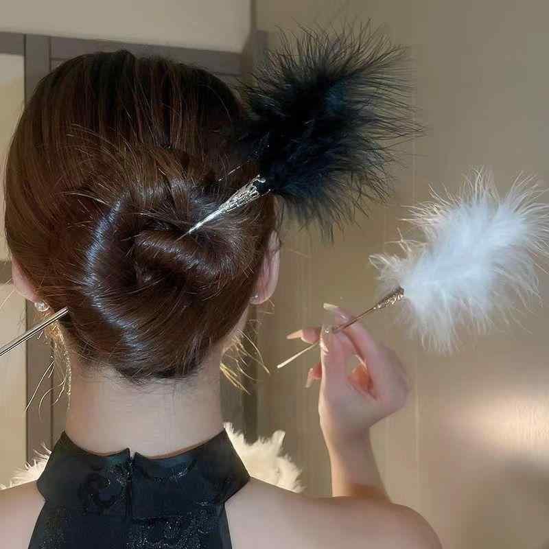 ・カテゴリ: ヘアアクセサリー・スタイル: レトロ・主な素材: 合金・加工方法: 電鍍・カラー展開: ブラック、ホワイトヘアアクセサリー レディース 女性用 ジュエリー アクセサリー 早い者勝ち A:超妖精羽毛カチューシャ黒 B:超妖精羽毛...
