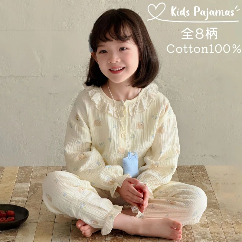 子供 ルームウェア パジャマ 2点セット セットアップ 全8柄 100-160cm このパジャマセットは、女の子向けにデザインされた長袖シャツとボトムスの2枚組です。 ・ふんわりとしたダブルガーゼ素材が肌に心地良い、お子様向けルームウェア。...