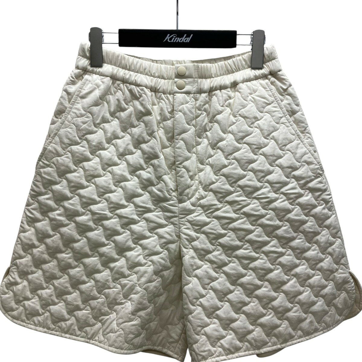 商品に関するお問い合わせ先はカインドオル原宿店(03-6438-1122)までどうぞ。 HJXV ご注文頂く前に必ずご確認下さい ■商品状態のランクについて 商品の状態はA〜Eまでのランク表記をさせて頂いておりますが、あくまで目安としてお受...