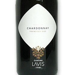 北イタリアらしい洗練 されたトラディションのシャルドネ。果実 の濃密さを感じさせないほどピュアで、フレッ シュな酸、爽やかなミネラルがあり、何杯でも 飲み進められる1本です。