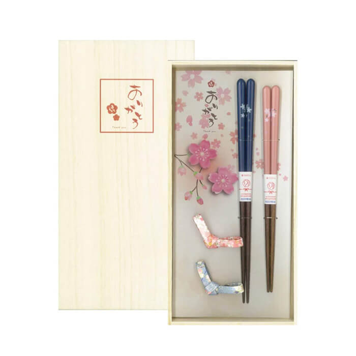 箸/天然木・アクリルウレタン 箸置/紙・ウレタン原産国：日本■メーカー希望小売価格はメーカーカタログに基づいて掲載しています