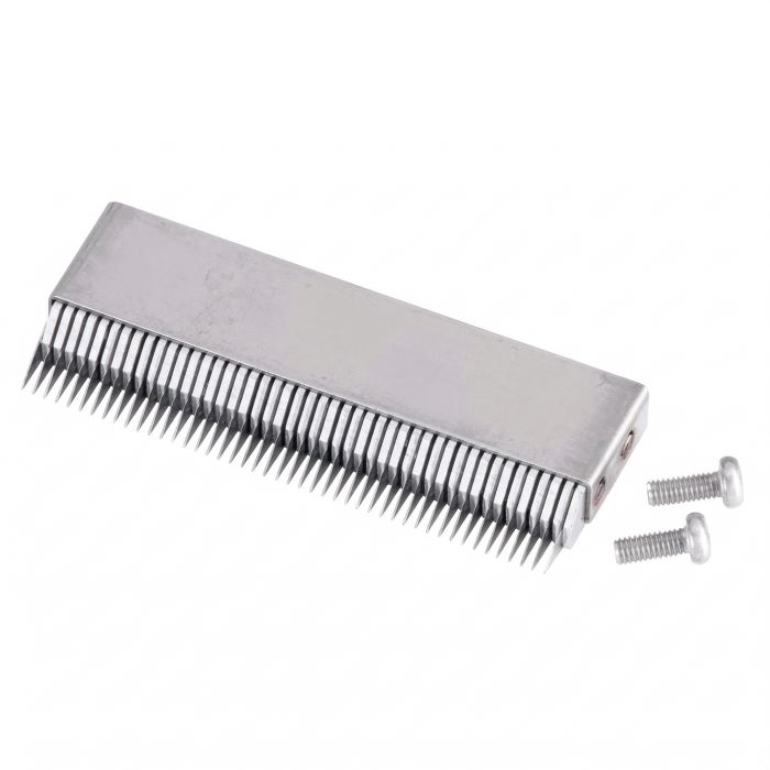 【仕様】 品名：クシ刃1.2mm 電源:単相100V/80W 標準セット:クシ刃1.2 処理能力 :大根約50~100本/時 別売:クシ刃1.0・1.2・1.5・2.0・2.5・3.0mm があります。 〈使用方法〉 HS-112をグレード...