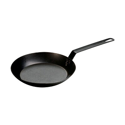【仕様】 サイズ：8インチ 規格：CRS8 内径：200mm 深さ：35mm 質量：1.1kg 底径：135mm 材質：カーボンスチール（炭素鋼） ●キャストアイアンに較べ軽く、早く熱することができますので均等な熱をすばやく食材に伝えること...