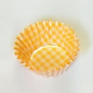 【仕様】 型番：8号深口 色：黄 底径×高さ：48×31mm 材質:紙/PBT 耐熱:-40~180℃ ●冷凍庫からオーブン・電子レンジでご使用できます。(オーブントースターや直火は使用できません。) ※入数