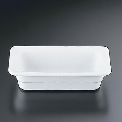 【仕様】 間口×奥行：265×160mm 深さ：100mm 容量：約1.8L メイフェア ガストロノームディッシュシリーズ ●電子レンジ、オーブンに使用できる陶器製のガストロノームディッシュ。 ●ヴァンセンヌチェーフィング、KINGOオープ...