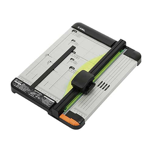 規格:A4判裁断幅:310mm外寸:幅304×奥393×高79mm重量:1.7kg裁断枚数(上質コピー用紙64g/m2):丸刃20枚(目安1往復),ミシン刃3枚丸刃,カッターマット1本(装着)付替刃:DCC-28,DCC-29,K-18カッ...
