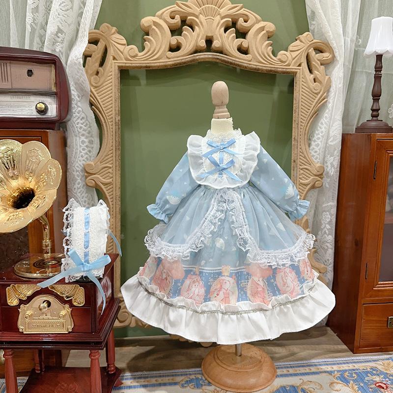 【ロリータドレス ブルー クラシカル ハンドメイド ドール服 お姫様風 ワンピース フリル レース ぬいぐるみ対応 大容量 細部までこだわったデザイン｜夢のようなクラシカルなロリータスタイルが叶うドール服セット】 概要説明：ふんわり広がるス...
