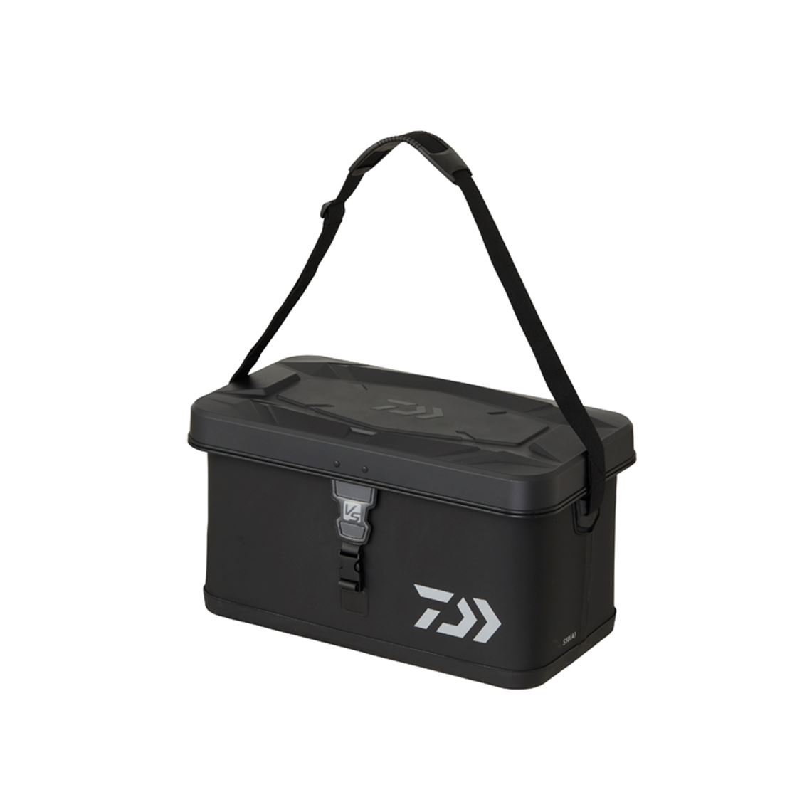 VS　タックルバッグS50（A）本体外寸（cm）約30×53×30 船上で必要とされる機能を高次元で追求！ 雨・シブキに強く、置いた小物が転げ落ちにくい「ハードかぶせブタ」。 フタは「面ファスナー」で簡単開閉、「バックル」でしっかりロック。...