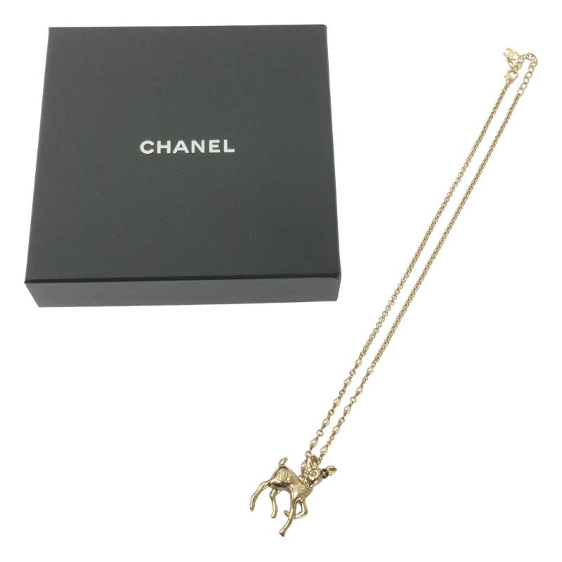 【新品】 CHANEL / シャネル | 2025SS | ABF289 ココマーク バンビ ラインストーン フェイクパール装飾 チェーンネックレス | ゴールド | レディース商品詳細情報ブランドCHANEL / シャネル商品名ABF28...