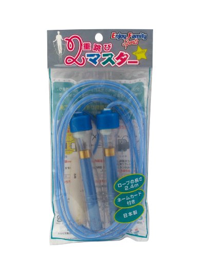 ロープの長さ:2.4mネームガード付日本製材質:PVC/PE/しんちゅう/紙対象年齢:7歳以上EFS-002 二重跳びマスター ブルーグリップ部分に重りを入れることによって、脇が締まり、重みで腕を自然と定位置で動かすことになるので飛びやすく...