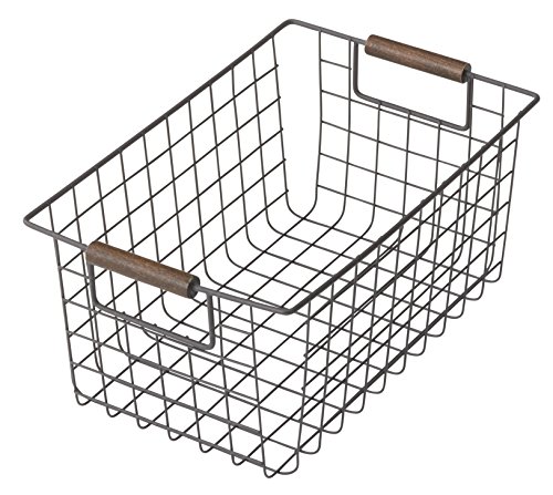 製品サイズ(約)：幅320×奥行205×高さ145mm材質:本体/スチール（サンド粉体塗装）、取っ手/天然木（ビーチ材）原産国：中国サニタリーまわりやキッチンなどで活躍するワイヤーバスケット用途に合わせてお好きなサイズをお選びください