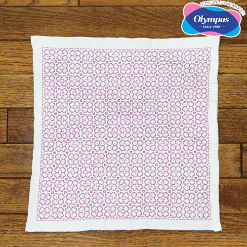 商品特徴 キット内容晒木綿 （綿100％）、刺し子糸：1色(綿100％)、刺し子針、作り方説明書 完成サイズ約縦34cm×横34cm 難易度初級者向けオリムパス　刺し子　ちくちく一目刺しのキット　花ふきん　桜の花（白） こちらの商品は図案が...